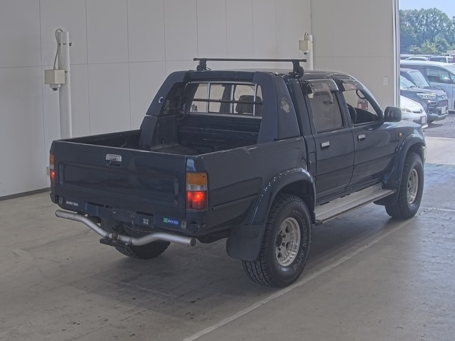 TOYOTA HILUX 1996 - 197000 km | ARAI OYAMA VT Auction | Loginet