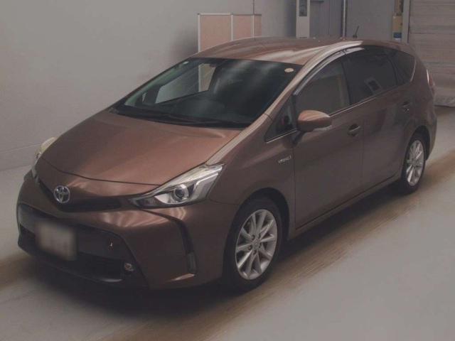 TOYOTA PRIUS ALPHA 2016 - 149,000 km | Loginet