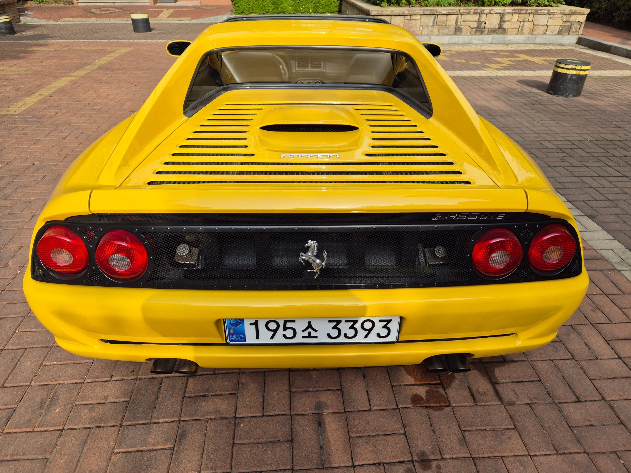 FERRARI F355 1995 - 60000 km | Korean Used Car Stock | Loginet