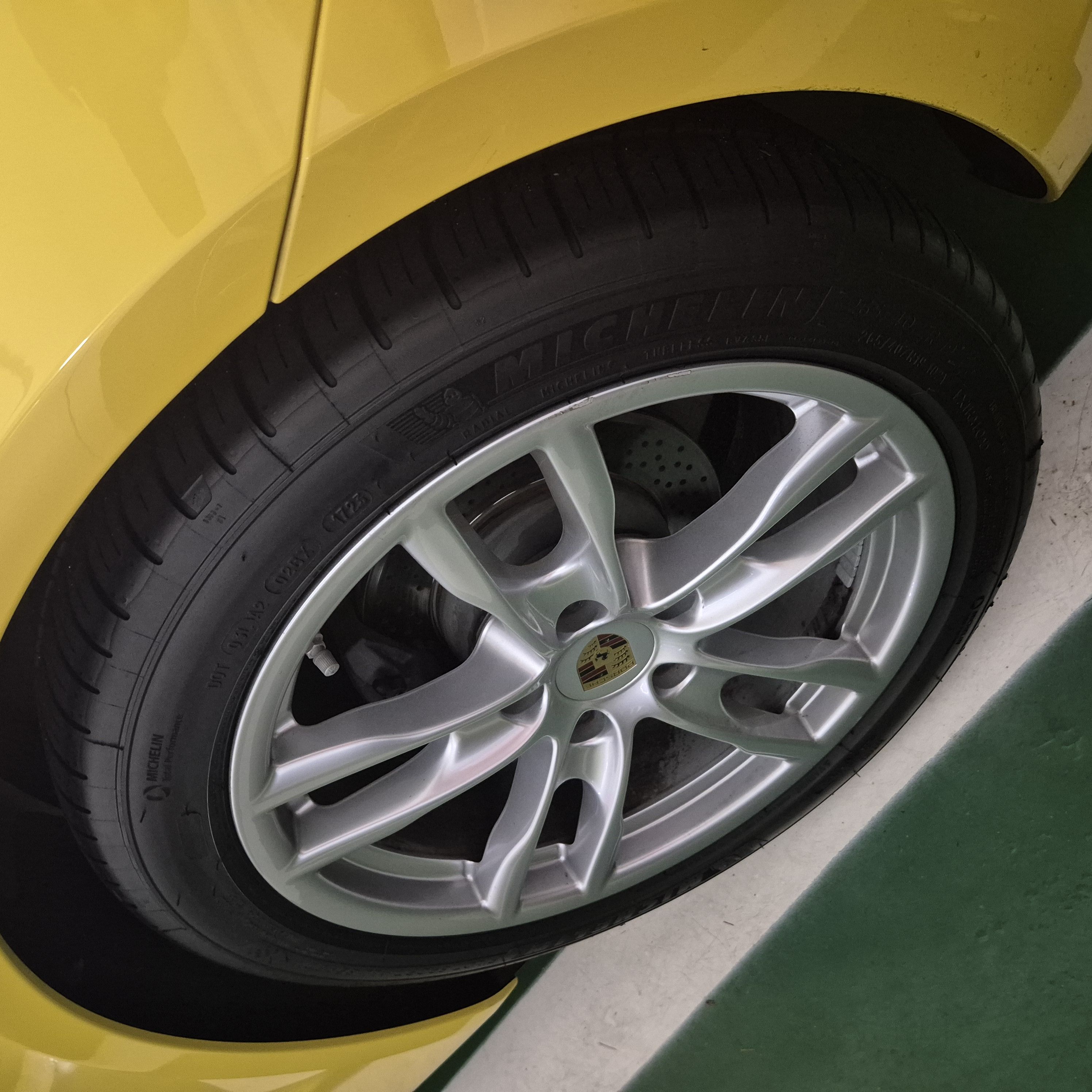 PORSCHE BOXSTER 2014 - 48900 km | Korean Used Car Stock | Loginet