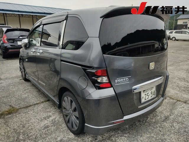 HONDA FREED 2009 - 214000 km | Loginet