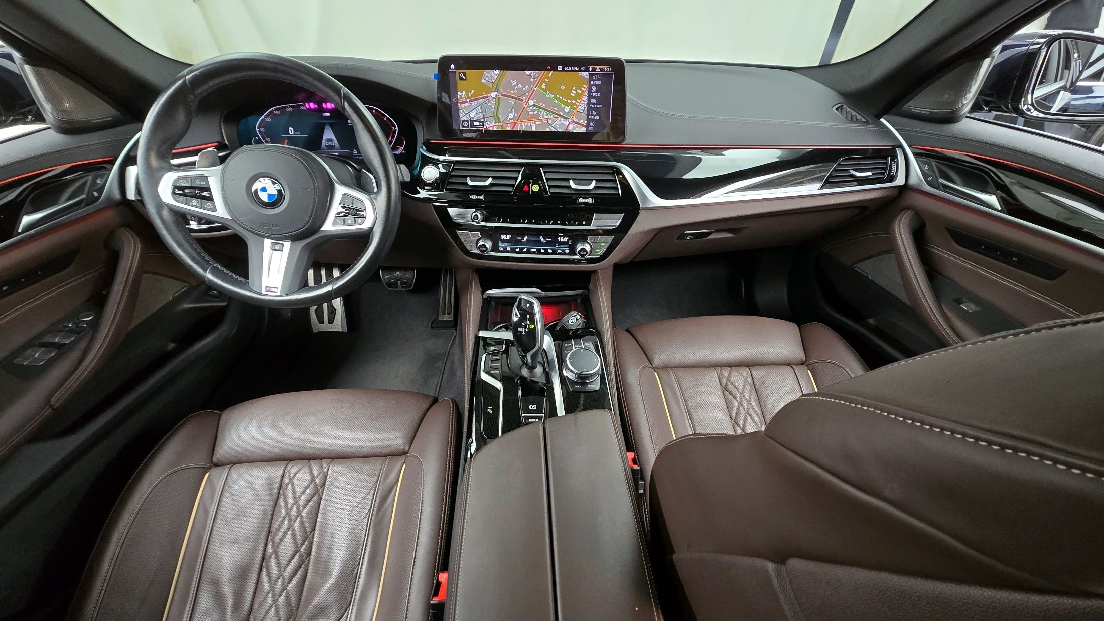 BMW 5-SERIES G30 2022 - 41445 km | Korean Used Car Stock | Loginet