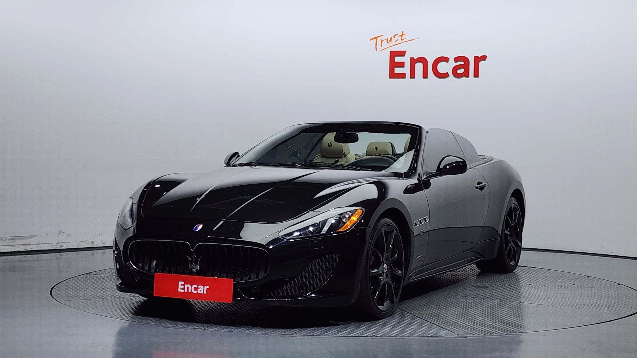 MASERATI GRAN CABRIO 2013 - 77792 km | Japanese Used Car Stock | Loginet