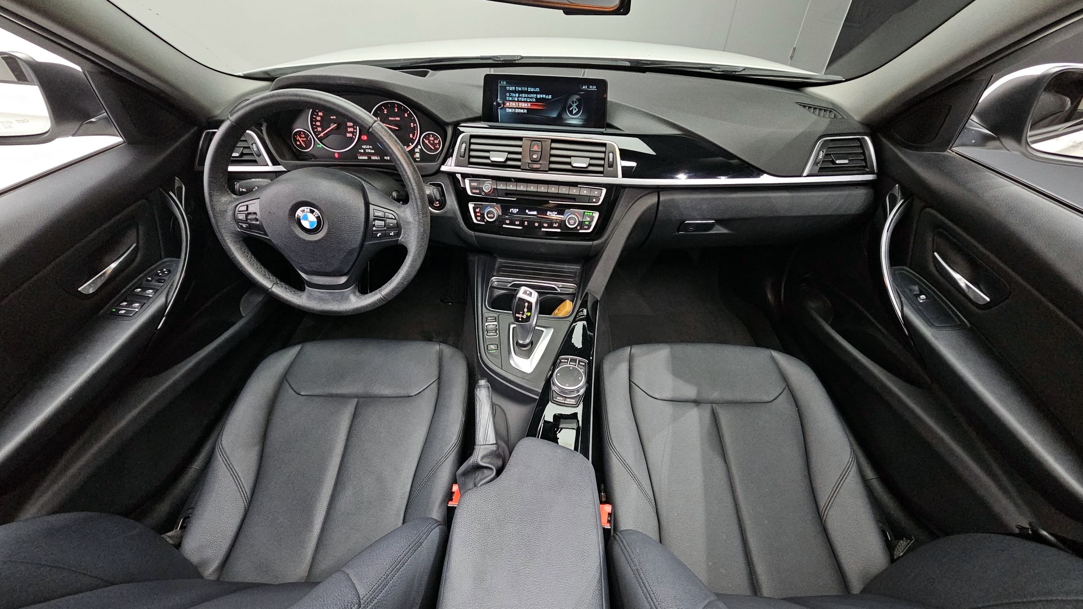 BMW 3-SERIES F30 2017 - 139880 km | Korean Used Car Stock | Loginet