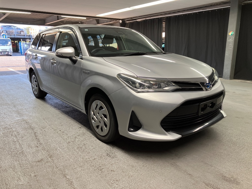 TOYOTA COROLLA FIELDER 2017 | Loginet
