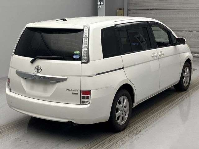 TOYOTA ISIS 2013 - 67000 km | Japanese Used Car Stock | Loginet