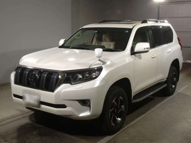 TOYOTA LAND CRUISER PRADO 2022 - 13000 km | Japanese Used Car Stock ...