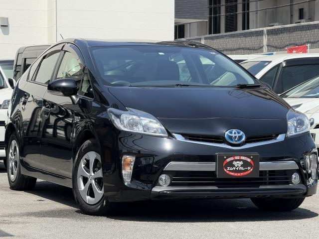 TOYOTA PRIUS PHV 2012 - 51000 km | Japanese Used Car Stock | Loginet
