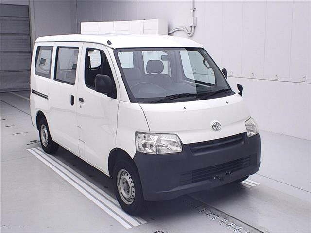 TOYOTA LITE ACE WAGON 2018 - 95000 km | Japanese Used Car Stock | Loginet