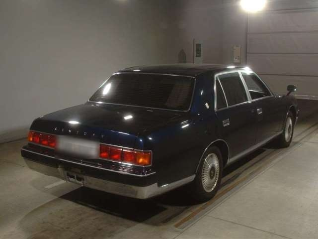 TOYOTA CENTURY 2004 - 201000 km | Japanese Used Car Stock | Loginet