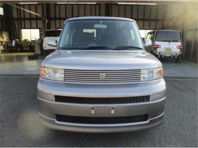 TOYOTA BB 2005 - 102000 km | Japanese Used Car Stock | Loginet