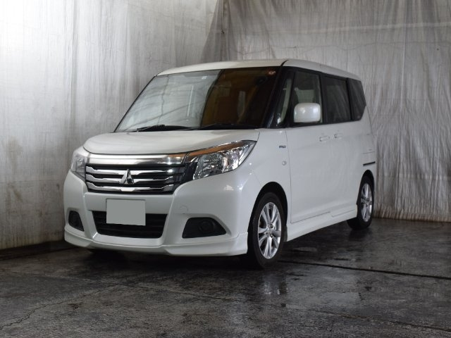 MITSUBISHI DELICA D2 2016 - 115000 km | Japanese Used Car Stock | Loginet