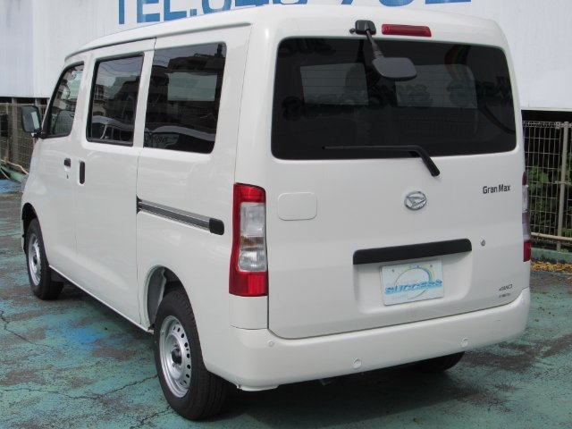 DAIHATSU GRAN MAX 2025 | Japanese Used Car Stock | Loginet