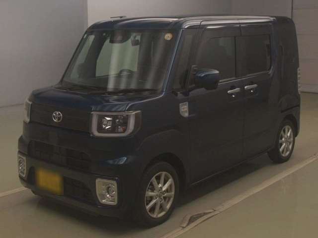 2021 Toyota Pixis Mega L SA3: 660cc, 16,000km, Blue - JDM Kei Car | Loginet