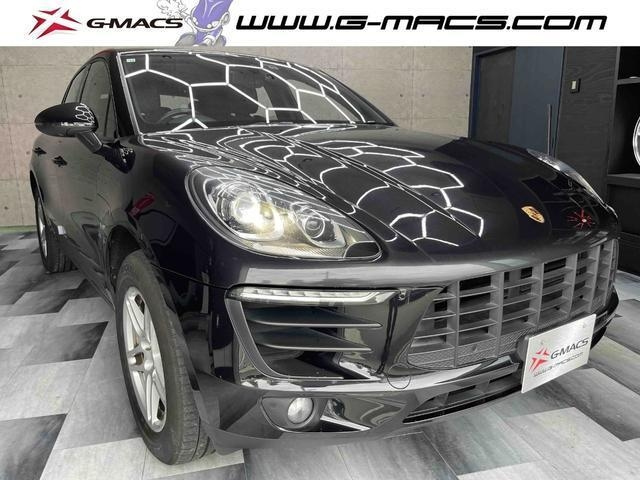 2016 Porsche Macan: 2.0L Turbo, Jet Black, 82,000km, Macan Grade | Loginet