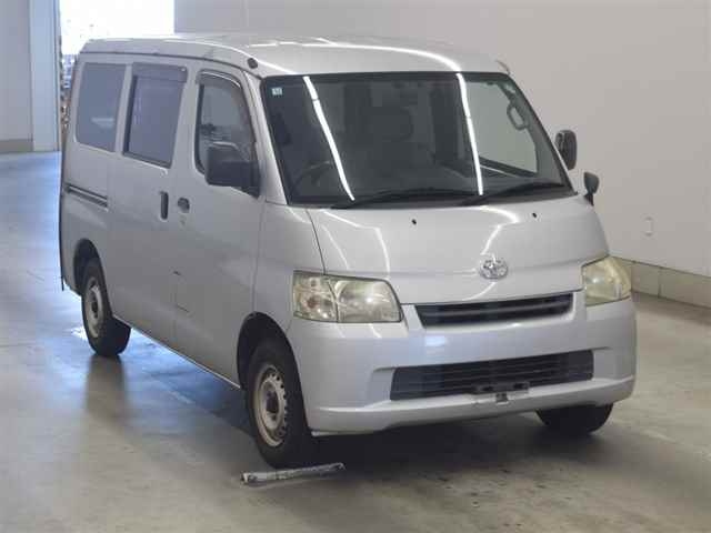 2011 Toyota Town Ace Van: AWD, 1500cc, Reliable Japanese Import | Loginet