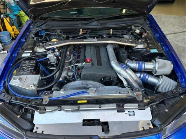 NISSAN SKYLINE 1999 - 11000 km | Japanese Used Car Stock | Loginet