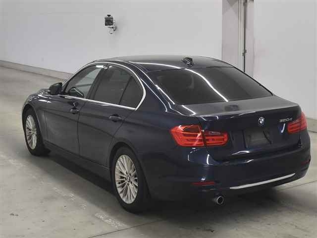 2014 BMW 320d Luxury: Japanese Import, 122,000 km, Navy Blue | Loginet