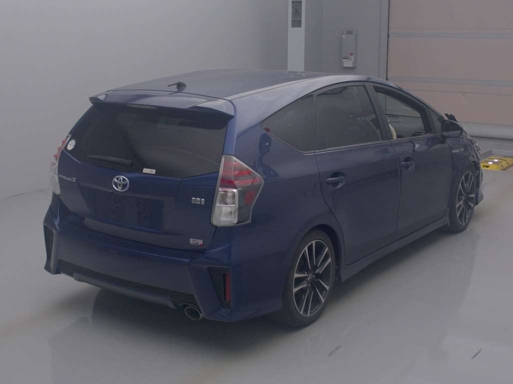TOYOTA PRIUS ALPHA 2016 - 79000 km | TAA HIROSHIMA Auction | Loginet