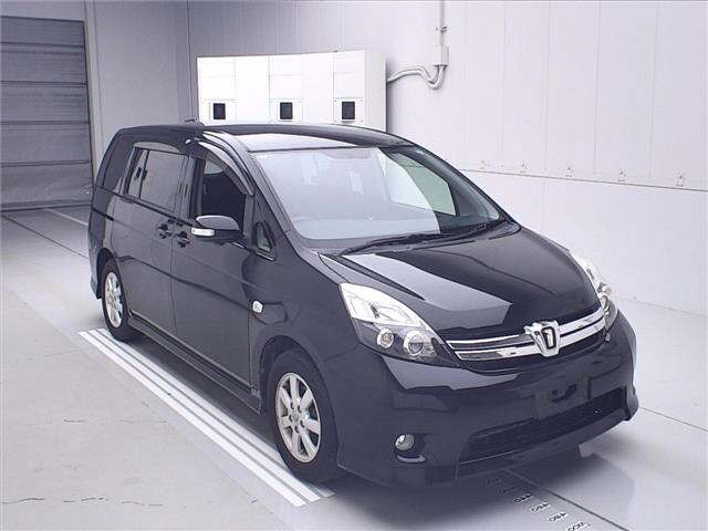 TOYOTA ISIS 2013 - 131000 km | JU GIFU Auction | Loginet