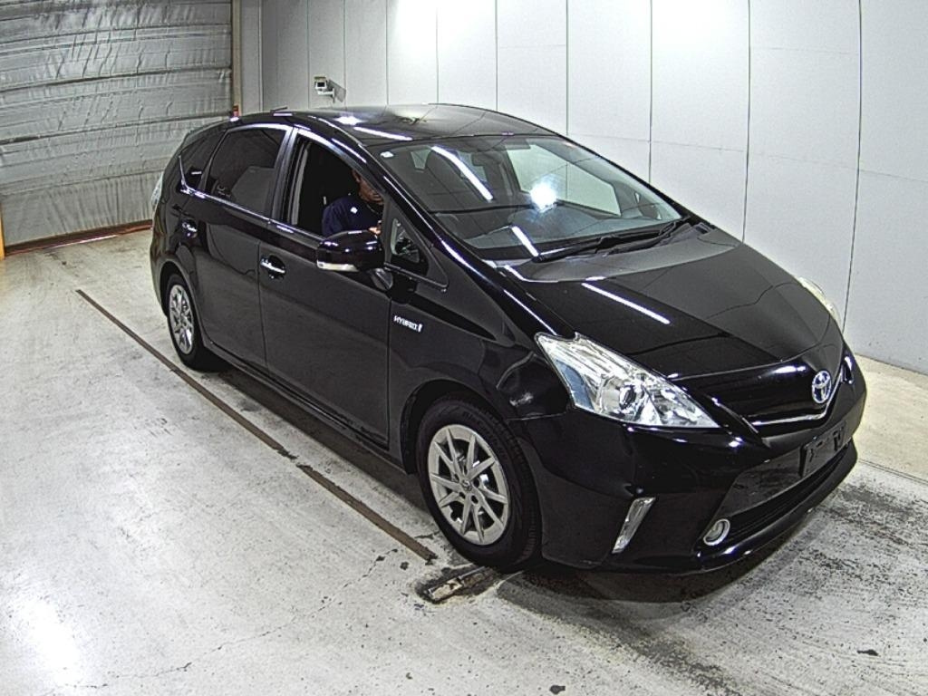 TOYOTA PRIUS ALPHA 2014 - 286000 km | LAA OKAYAMA Auction | Loginet
